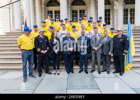 Ukrainian national baseball team and mayor Eric Adams and officials ...