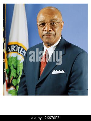 Rod Paige, Secretary of Education Stock Photo - Alamy