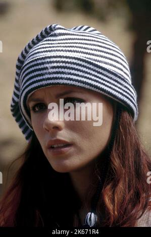 KATE BECKINSALE, TIPTOES, 2003 Stock Photo - Alamy