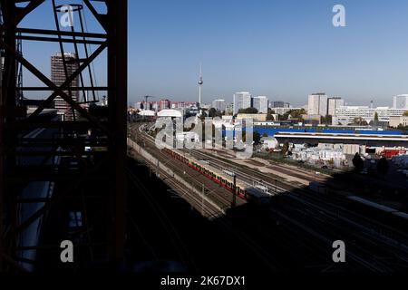 Edge East Side Tower construction site, Berlin, Germany Stock Photo - Alamy
