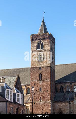Dunblane Cathedral, Dunblane, Scotland, UK Stock Photo - Alamy