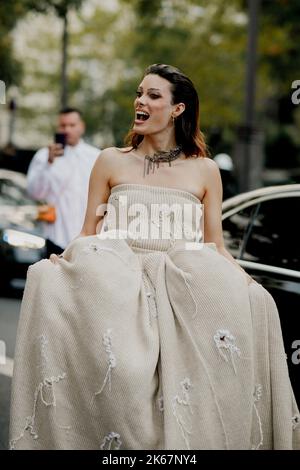 Street style, Gigi Goode arriving at Robert Wun Fall Winter 2025 Haute ...