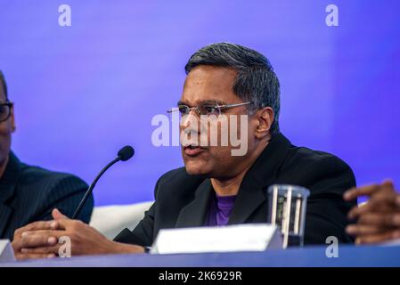 Noida, India. 12th Oct, 2022. (L to R) Ramachandran Sundararajan, Chief ...