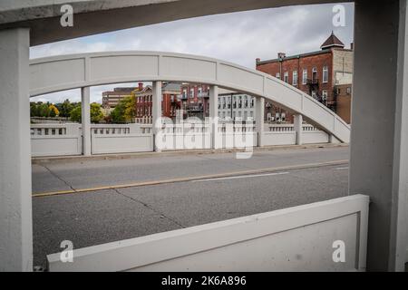 The Cambridge Main Street Bridge is a concrete bowstring arch bridge ...