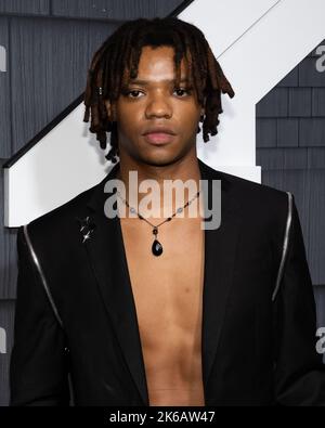 Henry Hunter Hall attends the world premiere of “The Watcher” at The ...