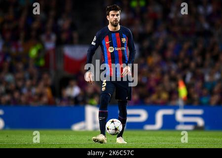 Gerard Pique of Barcelona in action during the Liga match between Club ...