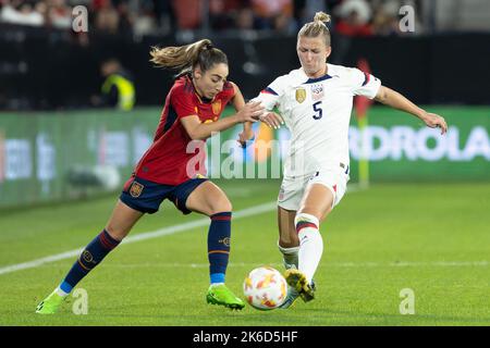 Olga Carmona of Spain during the game between Spain and USWNT at El ...
