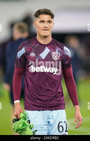 West Ham United's Freddie Potts during Friendly between Leyton Orient ...