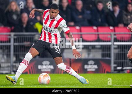 EINDHOVEN, NETHERLANDS - OCTOBER 13: Savio of PSV Eindhoven during the ...