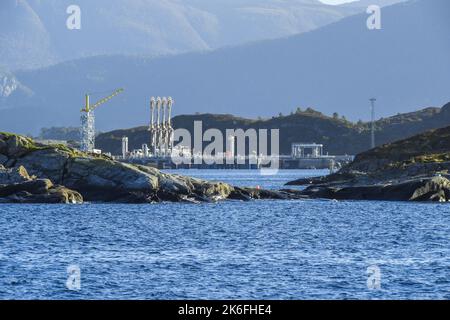Aukra 20221013.Ormen Lange land plant in Aukra. Nyhamna gas plant ...