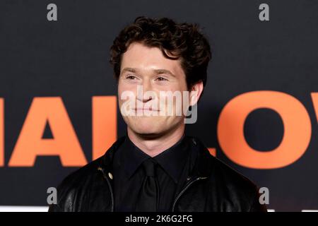 HALLOWEEN ENDS (2022) ROHAN CAMPBELL JAMIE LEE CURTIS DAVID GORDON ...