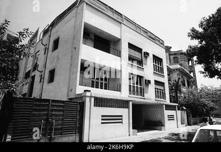 Cairo - Multi-Unit Residential Building - 1984, United States ...
