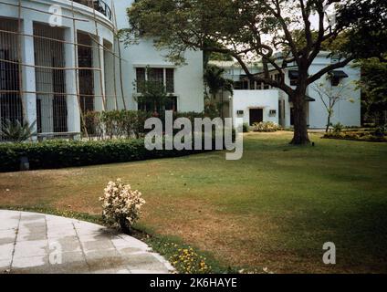 Manila - Chancery Office Building - 1989, United States photographs ...