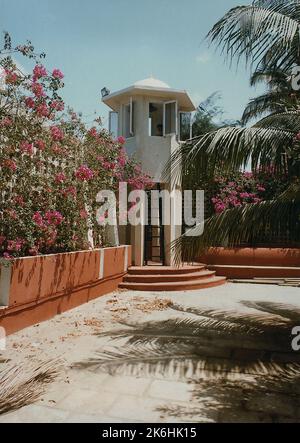 Mumbai - Annex Office Building - 1985, United States photographs ...