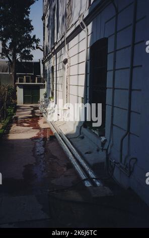 Istanbul - Consulate Office Building - 1995, United States photographs ...
