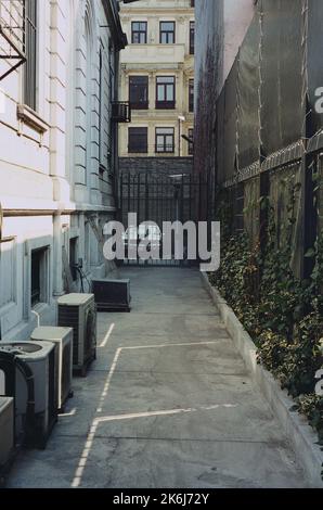 Istanbul - Consulate Office Building, United States photographs Related ...