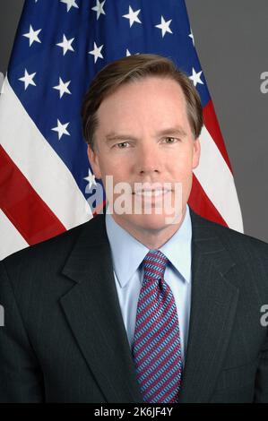 Official portrait of R. Nicholas Burns, Under Secretary for Political ...
