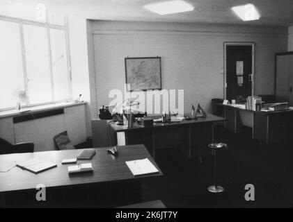 Paris - Annex Office Building - 1976, United States photographs Related ...