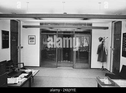 Oslo - Chancery Office Building - 1973, United States photographs ...