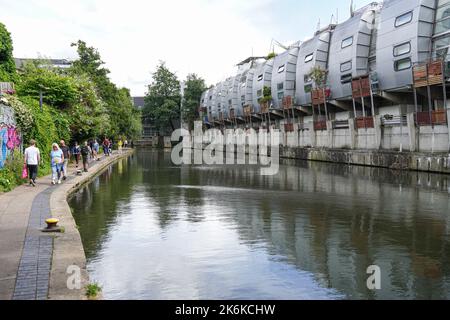 Grand Union Canal Walk Housing, architect Nicholas Grimshaw, Camden ...