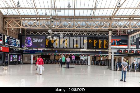Charring Cross Main Line Station Interior London UK Stock Photo - Alamy