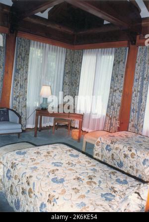 Seoul - Embassy Mission Residence - 1989, United States photographs ...