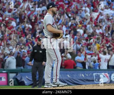 Atlanta Braves pitcher Dylan Lee delivers in the eighth inning of a ...