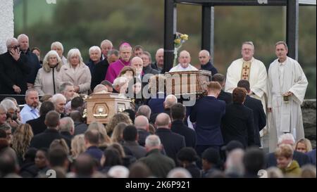 The coffins of Robert Garwe and his five-year-old daughter Shauna ...