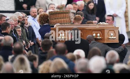 The coffins of Robert Garwe and his five-year-old daughter Shauna ...
