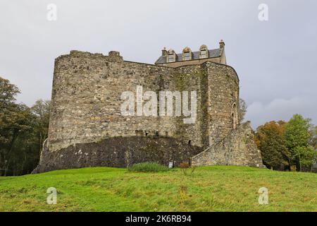 Dunstaffnage Castle Dunbeg Scotland October 2022 Stock Photo - Alamy