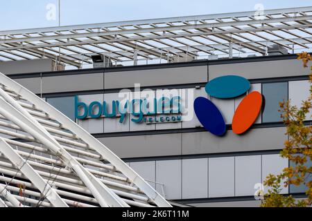 Exterior view of the technopole building of Bouygues Telecom, French ...