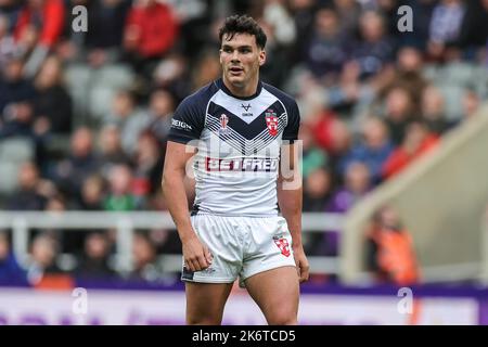 Herbie Farnworth of England during the Rugby League World Cup 2021 match England vs Samoa at St ...