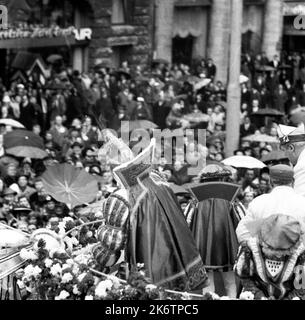 The carnival parade in 1966 in Cologne, Germany Stock Photo - Alamy