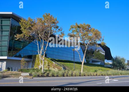 The impressive headquarters and new campus of Nvidia Corp. in Silicon ...