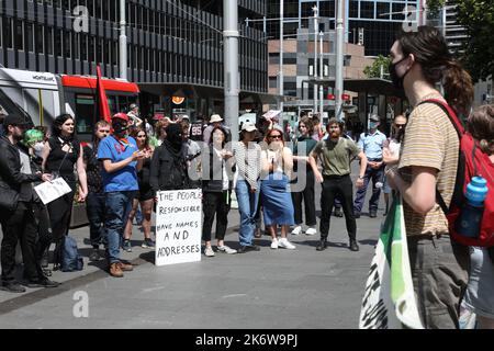 Sydney, Australia. 16th October 2022. Protesters outside the NSW Labor ...