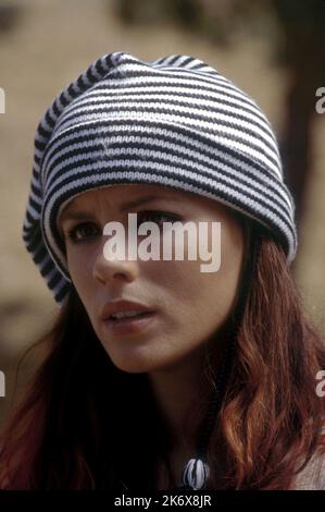 KATE BECKINSALE, TIPTOES, 2003 Stock Photo - Alamy