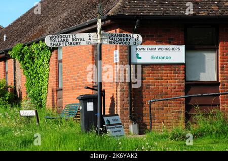 Sixpenny Handley rural village in north Dorset, UK Stock Photo - Alamy