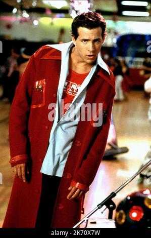 RYAN REYNOLDS, VAN WILDER, 2002 Stock Photo - Alamy