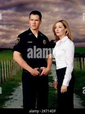 ATOMIC TWISTER, Mark-Paul Gosselaar, Sharon Lawrence, 2002 Stock Photo - Alamy