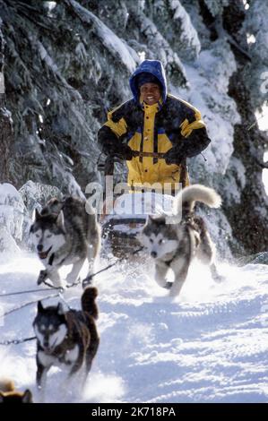 CUBA GOODING JR., SNOW DOGS, 2002 Stock Photo - Alamy