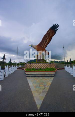 Beautiful sunset at Eagle Square, Dataran Lang is one of Langkawi’s ...
