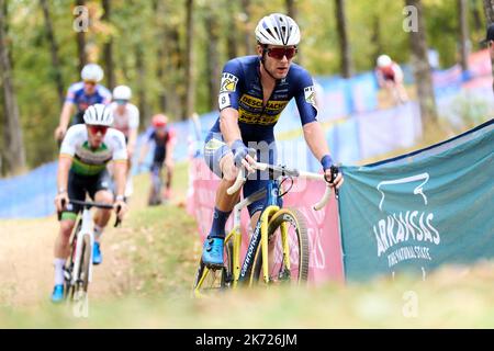 Belgian Daan Soete pictured in action during the Steenbergcross ...