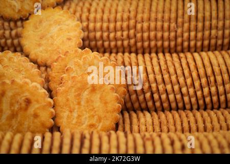 Bretonne Galettes: traditional salted butter breton cookies with ...
