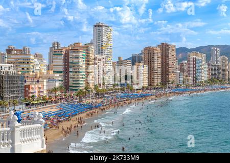 Bathers on Playa Levante beach, mass tourism, Benidorm, Costa Blanca ...
