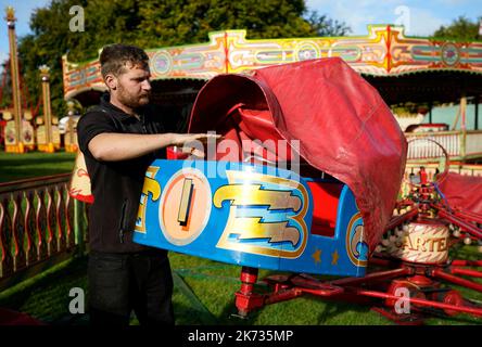 The Octopus ride at Carters Steam Fair, United Kingdom Stock Photo - Alamy