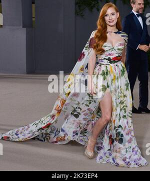 Jessica Chastain arrives at the 15th annual Hammer Museum Gala in the ...