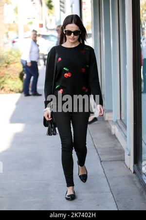 LOS ANGELES 23/11/2016 Camilla Belle at M cafe for lunch in Beverly ...