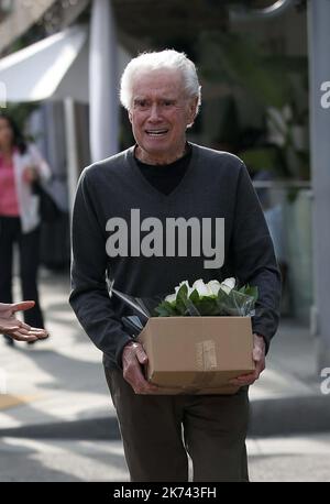 Regis Philbin takes daughter to lunch at Villa Blanca restaurant in ...