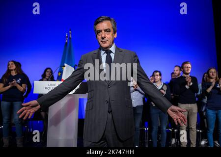 'Les Republicains' Right-wing party candidate for the 2017 French ...