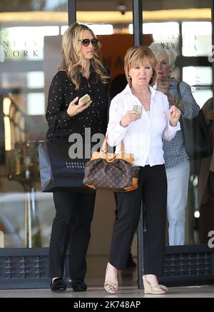 Molly Sims takes her mother shopping at Barneys New York in Beverly ...